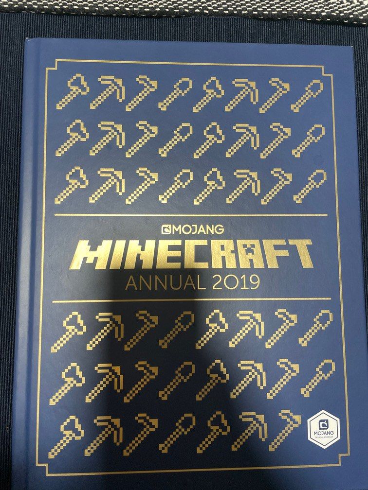 Minecraft book annual 2019, Hobbies & Toys, Books & Magazines, Fiction ...