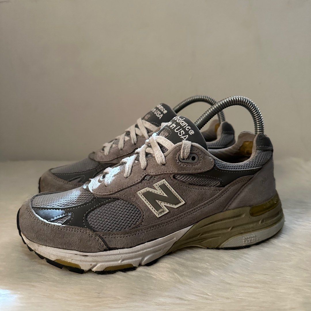 New Balance 993, Women's Fashion, Footwear, Sneakers on Carousell