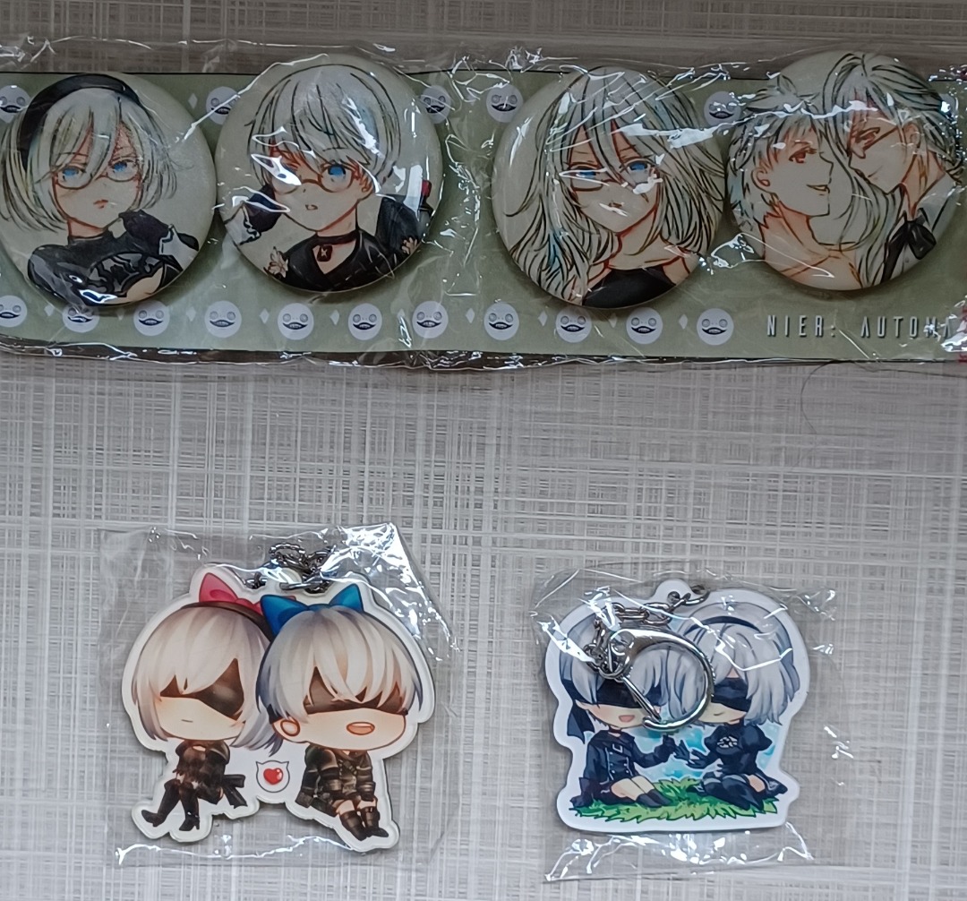 Nier Automata keychain and badge Merch, Hobbies & Toys, Memorabilia ...