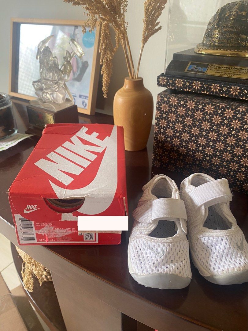 Nike Air Rift Baby White Putih Sepatu Bayi, Bayi & Anak, Baju Bayi di ...