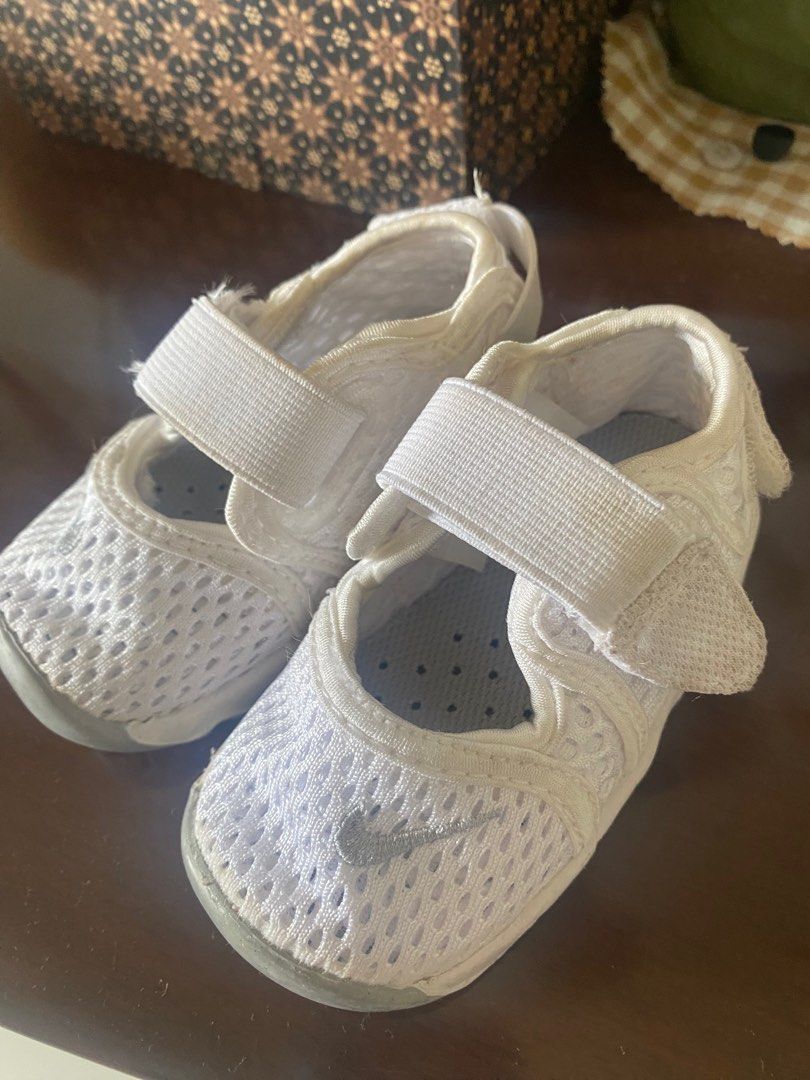 Nike Air Rift Baby White Putih Sepatu Bayi, Bayi & Anak, Baju Bayi di ...