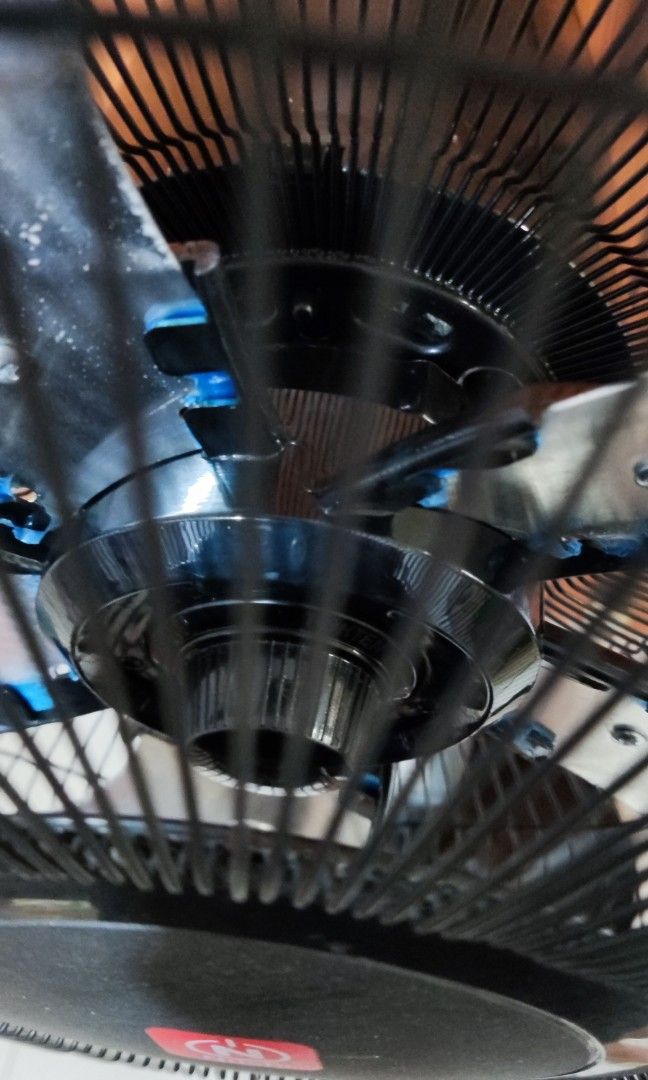 Nushi 18" stand fan, Furniture & Home Living, Lighting & Fans, Fans on ...