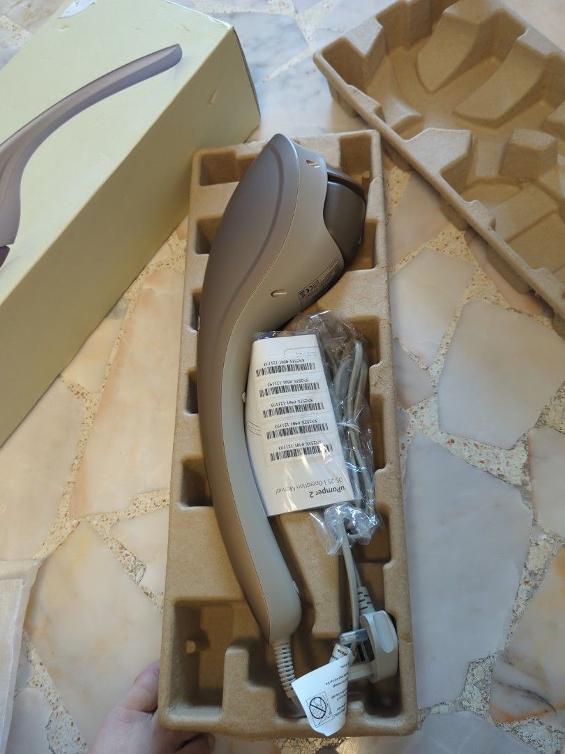 OSIM uPamper 2 Handheld massager with warm function, Health & Nutrition ...