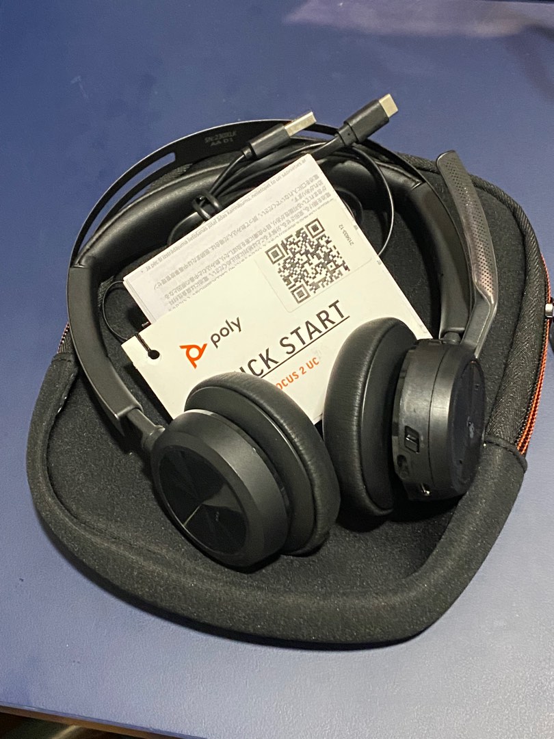 Poly Voyager Focus 2 UC wireless Headphones with active noise ...