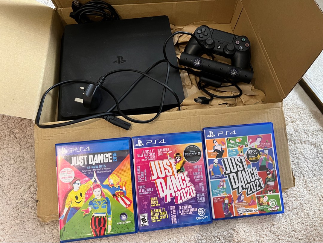 PS4 Slim with 1 Controller, Camera and 3 Just Dance games, Video Gaming ...