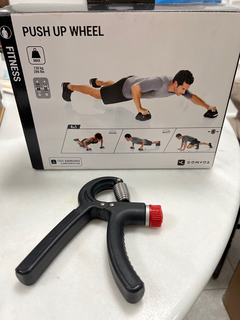 Push up wheels + hand gripper, Sports Equipment, Exercise & Fitness ...