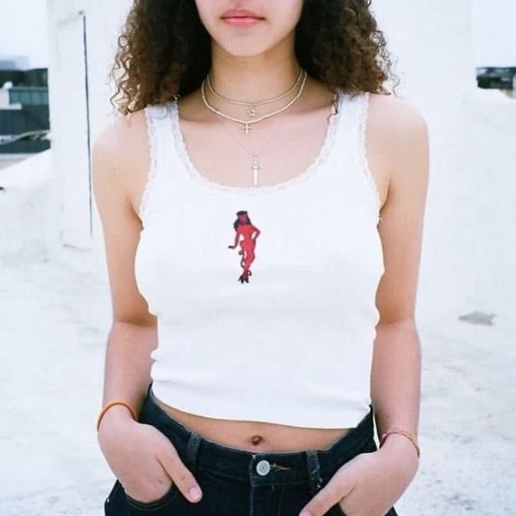 RARE Brandy Melville Beyonca She Devil Tank Top Crop on Carousell