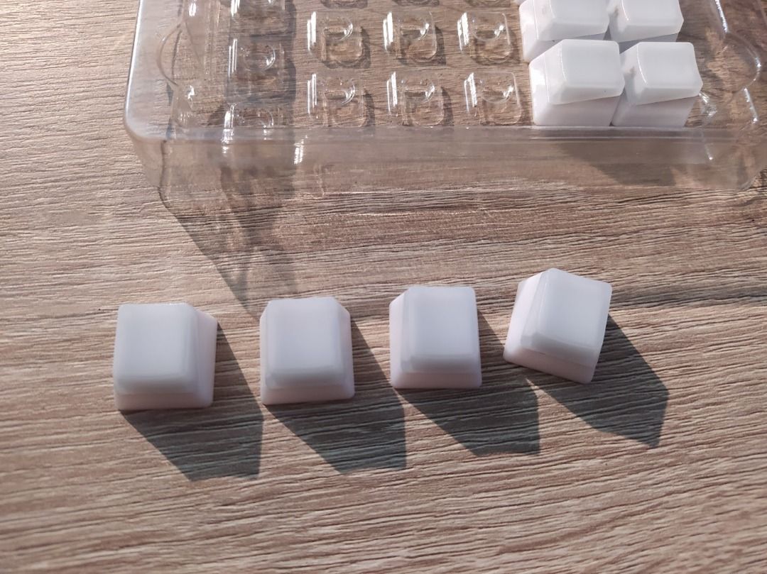 Razer Phantom Keycap White Stealth Set, Computers & Tech, Parts ...