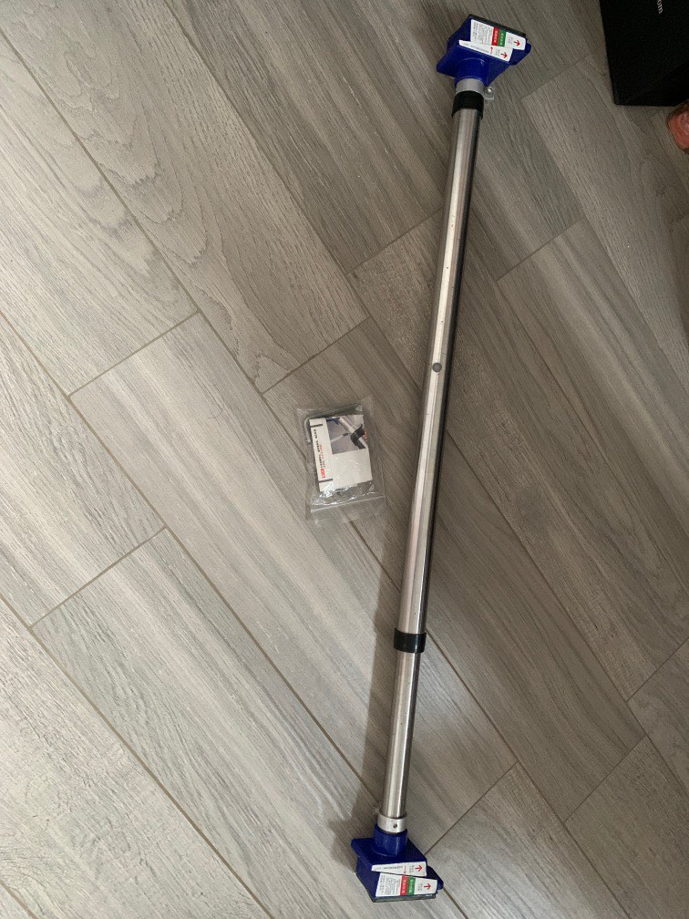 Safe pull up bar, Sports Equipment, Exercise & Fitness, Weights ...