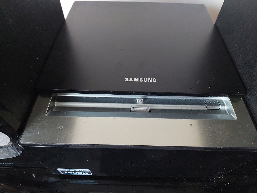 SALE Samsung DVD, Audio, Docking Station, incl. Bluetooth connection ...