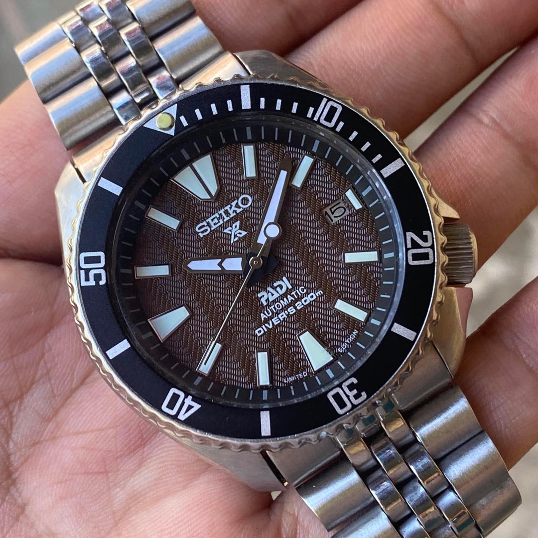 Seiko 7002-7001 Modified Wave Dial Padi 200 Meters Wristwatch, Men's ...