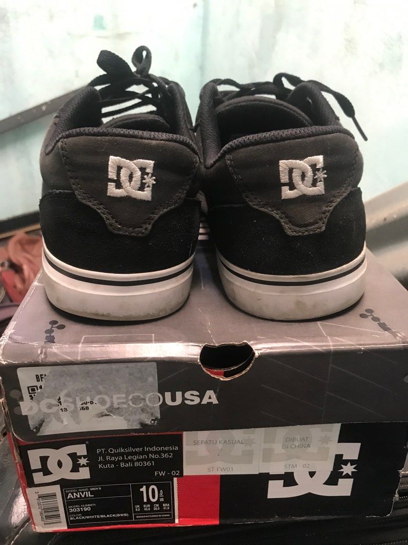 Sepatu DC Shoes Anvil, Fesyen Pria, Sepatu , Sneakers di Carousell