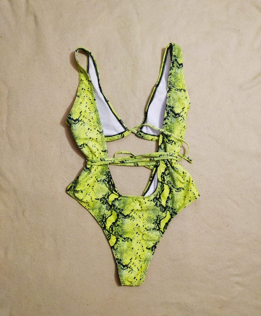 SEXY SNAKE PRINT CRISSCROSS CUT OUT One Piece Swimsuit, Women's Fashion ...