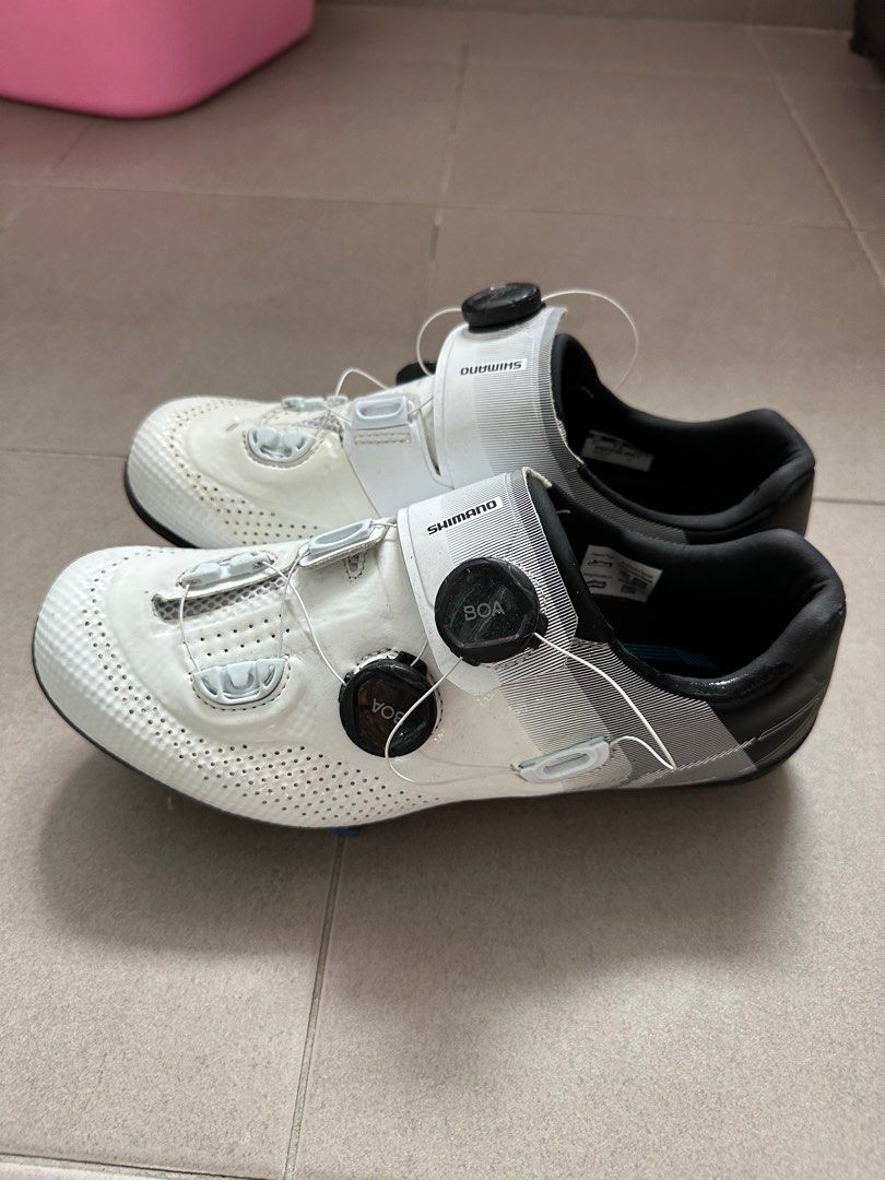 Shimano RC7, Men's Fashion, Footwear, Sneakers on Carousell