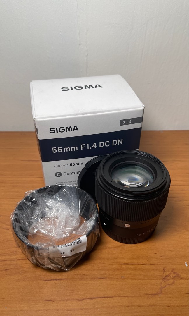 Sigma 56mm F1.4 DC DN Sony (1 Year Warranty left), Photography, Lens ...