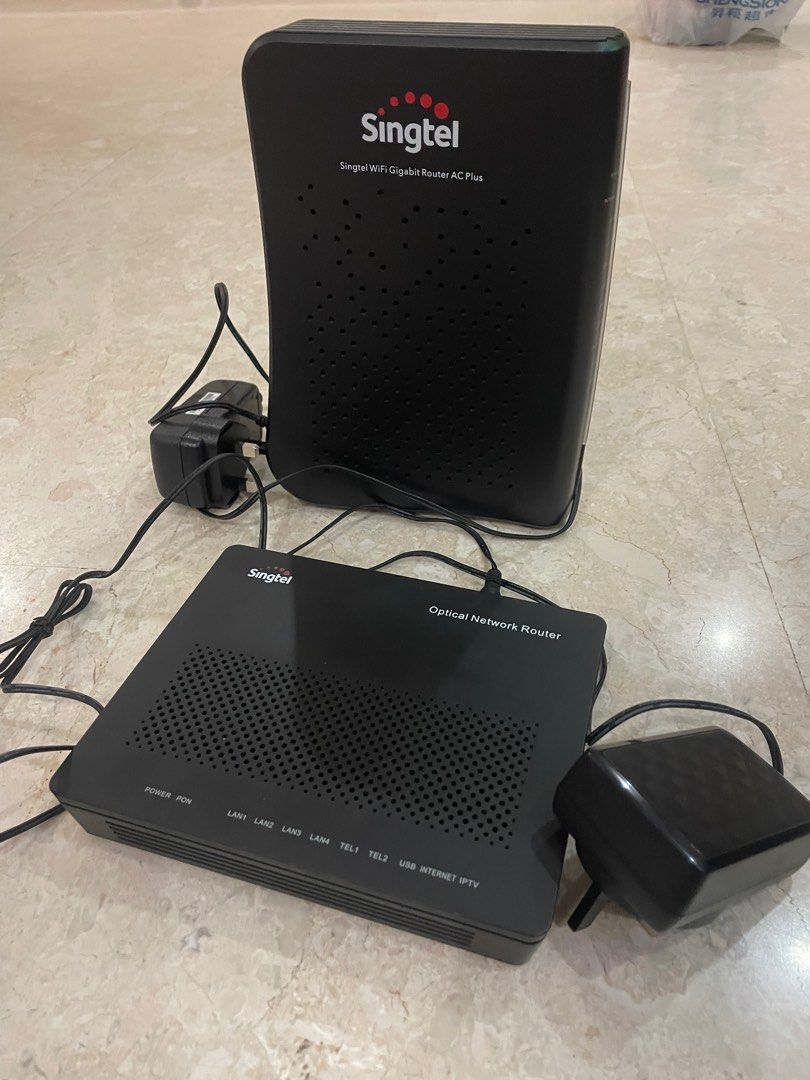 Singtel wifi router / optical network router, Computers & Tech, Parts ...