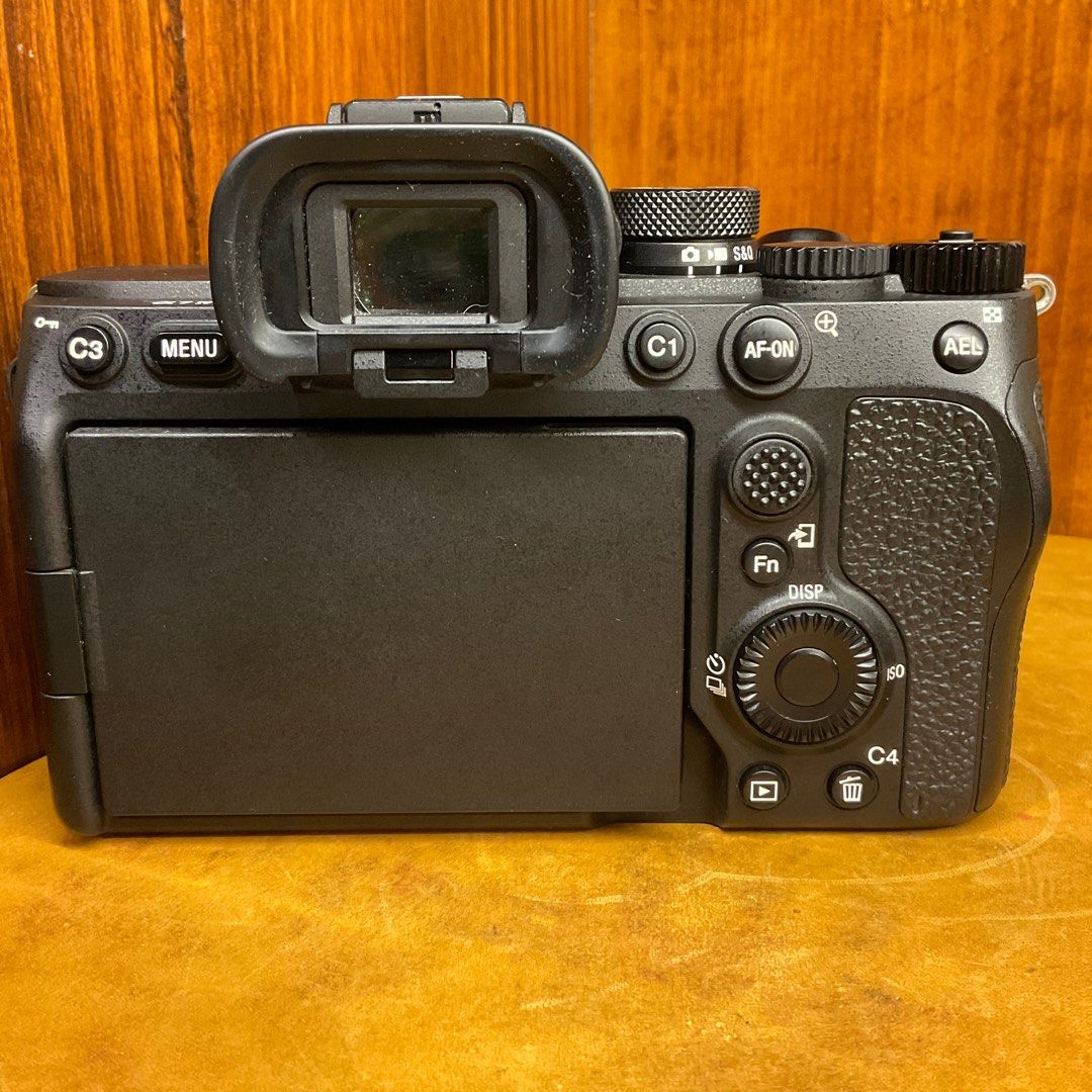 Sony A7 MK4 (7233379) With Box, Photography, Cameras on Carousell