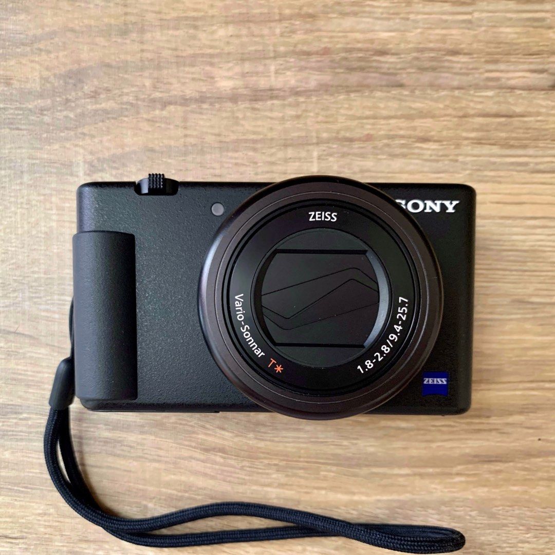 Sony ZV-1 Digital Camera (for Vlogging), Photography, Cameras on Carousell
