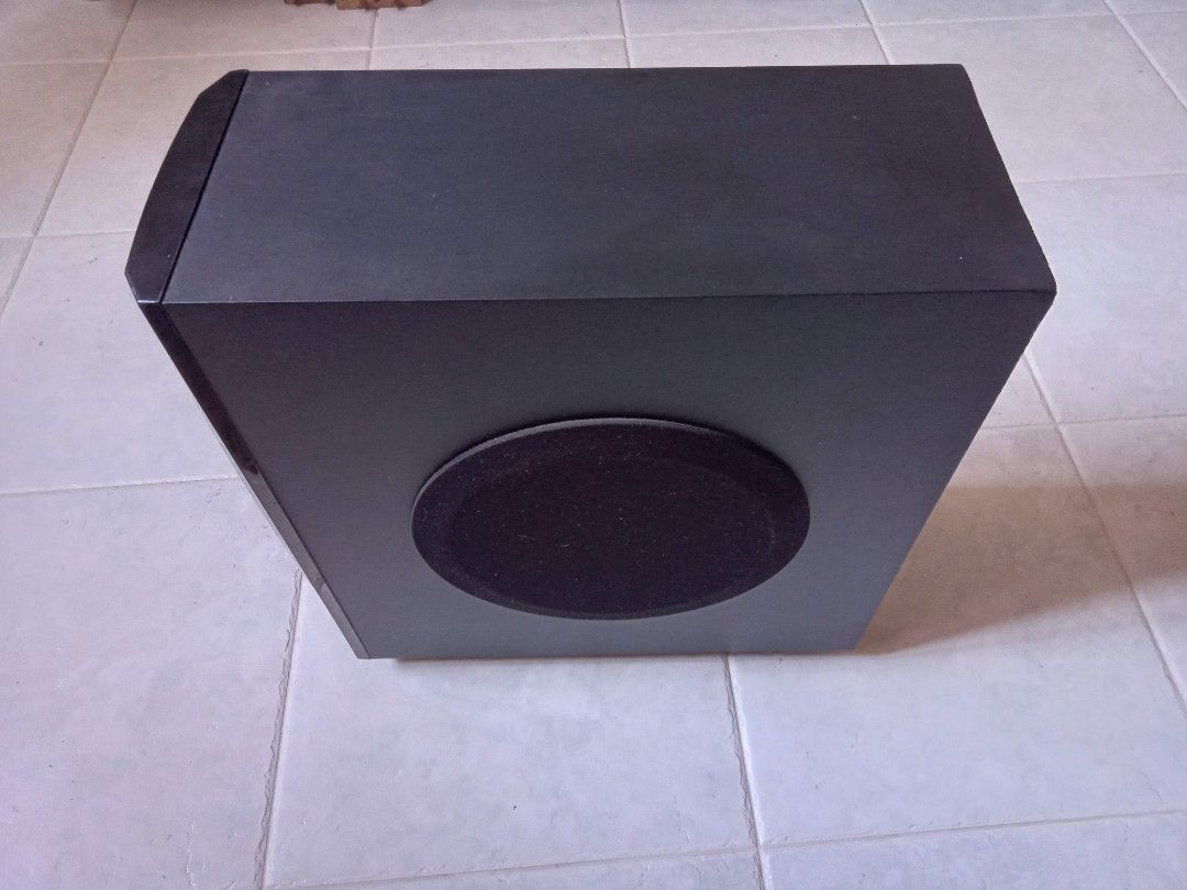 LG Speaker with Sub-woofer, 300W output, Audio, Soundbars, Speakers ...