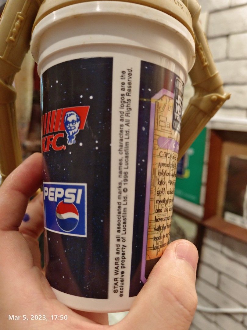 Star Wars C3PO KFC Pepsi Cup Figurine, Hobbies & Toys, Memorabilia ...