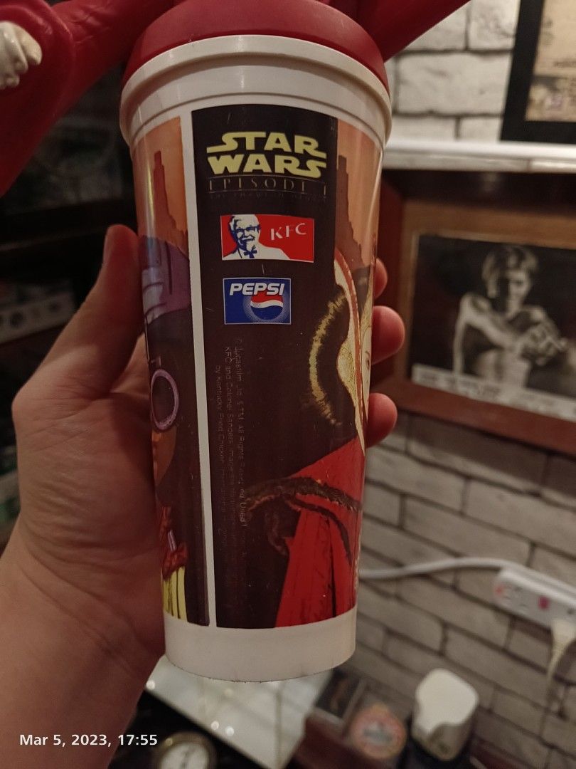 Star Wars Cup KFC Pepsi Figurine, Hobbies & Toys, Memorabilia & Collectibles, Vintage ...