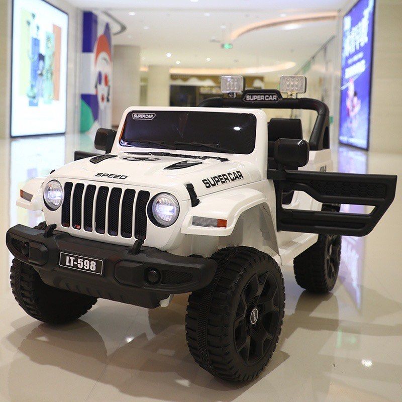 Supercar Rubicon Electric Ride On Car on Carousell