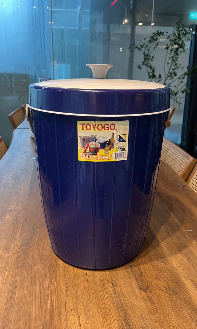 Toyogo rice / ice HOT & COOL BUCKET 21L (8306), Furniture & Home Living ...