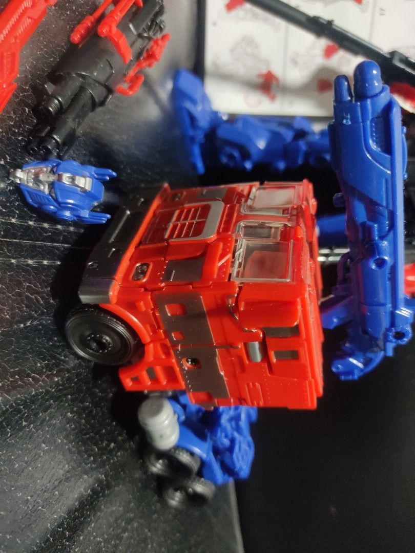 Transformers KO Evasion Mode Optimus Prime with Power Master Armour and ...