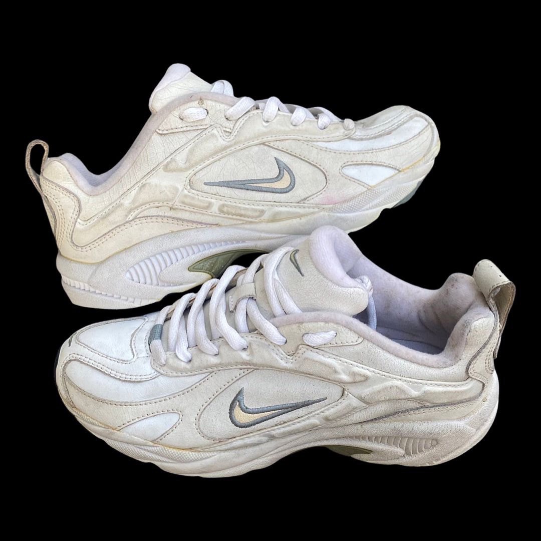 Vintage 2000 Nike Xccelerator Triple White, Fesyen Pria, Sepatu ...