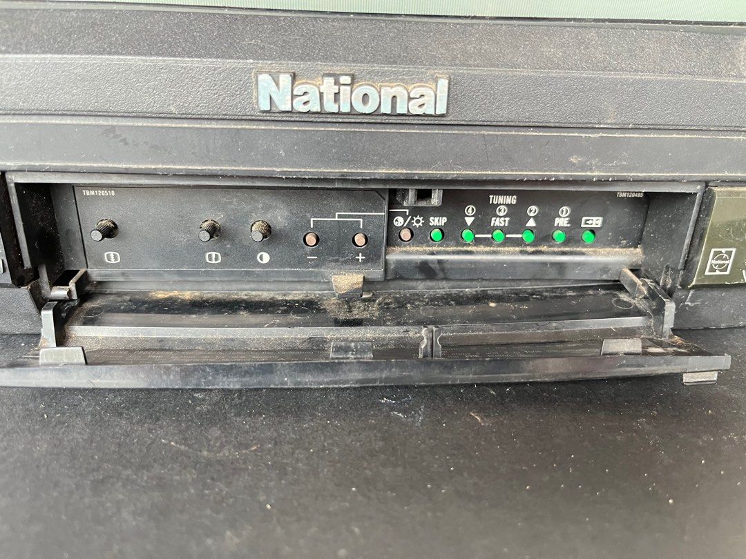 Vintage national colour tv model TC-1480 MM, TV & Home Appliances, TV ...