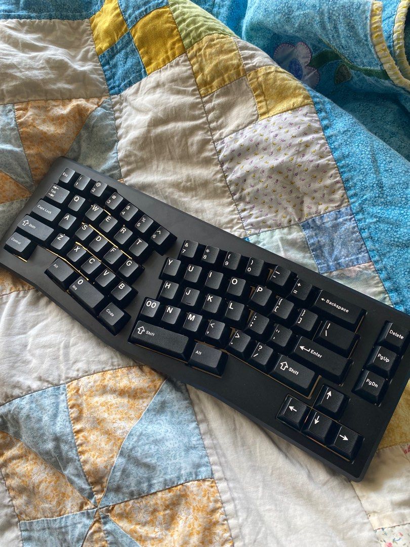 WTS/WTT: kbdfans maja v2, Computers & Tech, Parts & Accessories ...