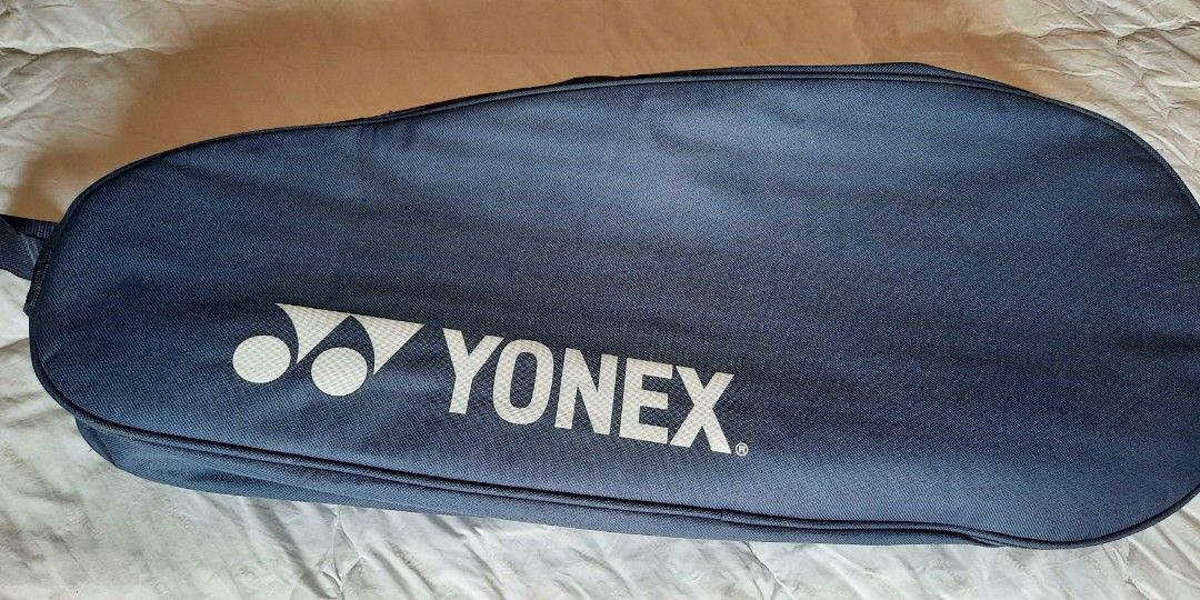 Yonex Badminton Bag (+ Shuttlecock), Sports Equipment, Other Sports ...