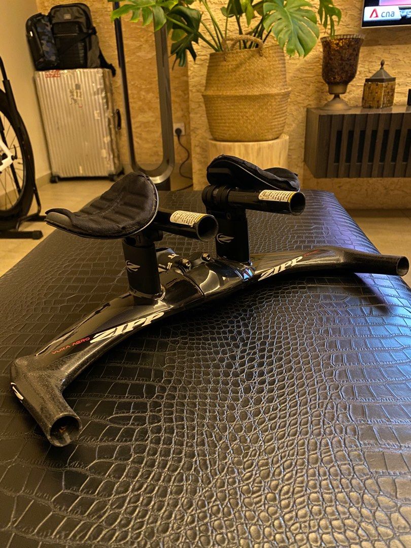 Zipp Vuka Aero Base Bar with All Spacers, Sports Equipment, Bicycles ...