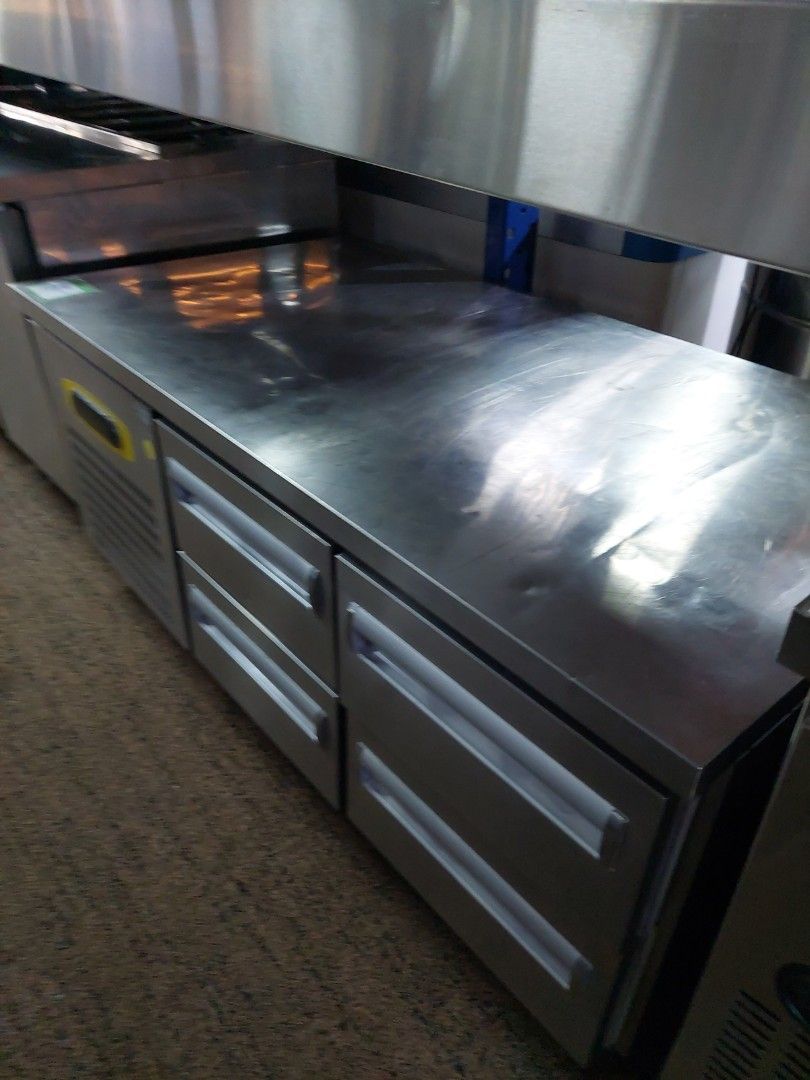 4 Drawer Chef Base Chiller, 1420mm x 750mm x 600mmh, 2 degree to 8 ...