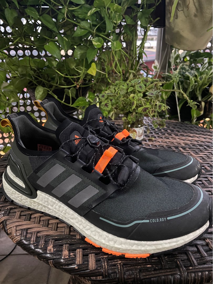 adidas, Men's Fashion, Footwear, Sneakers on Carousell
