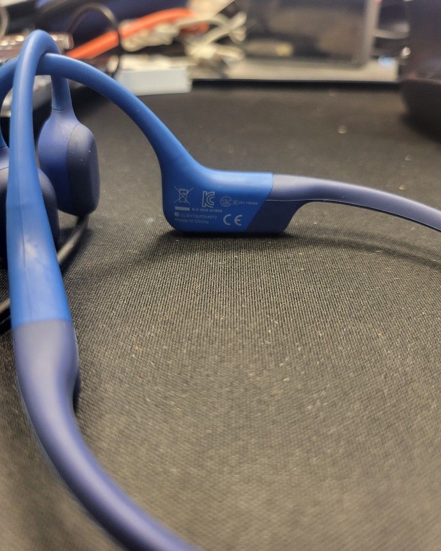 Aftershokz AS800 aeropex, Audio, Headphones & Headsets on Carousell