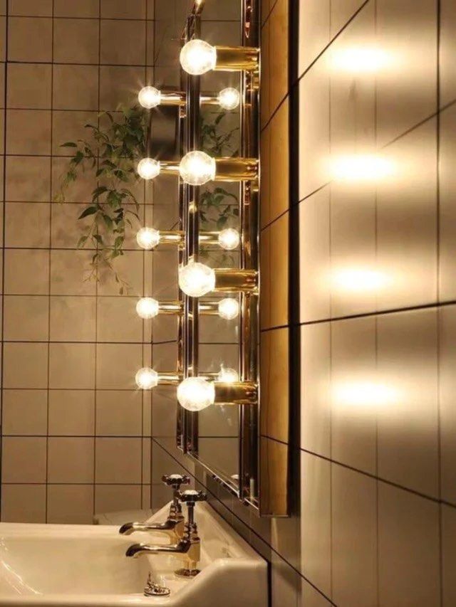 AMELIA Hollywood Spotlight Vanity Mirror, Furniture & Home Living, Home ...