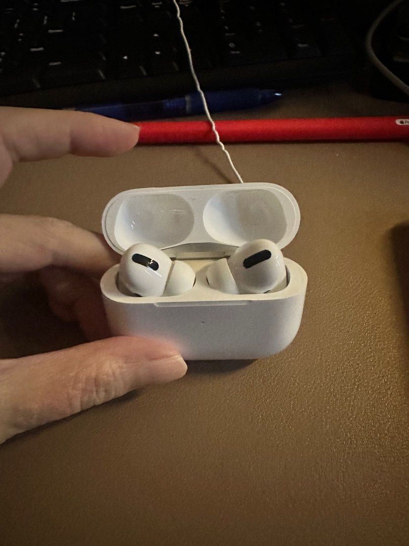 Apple AirPods Pro 1st gen, Audio, Earphones on Carousell