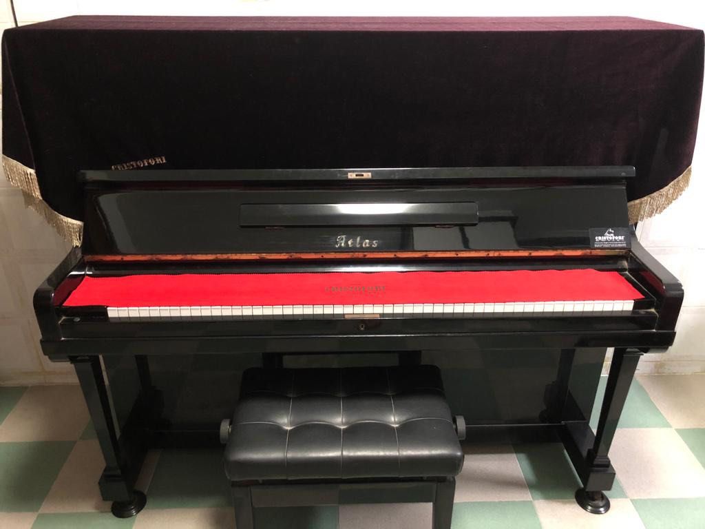 Atlas piano, Hobbies & Toys, Music & Media, Musical Instruments on ...