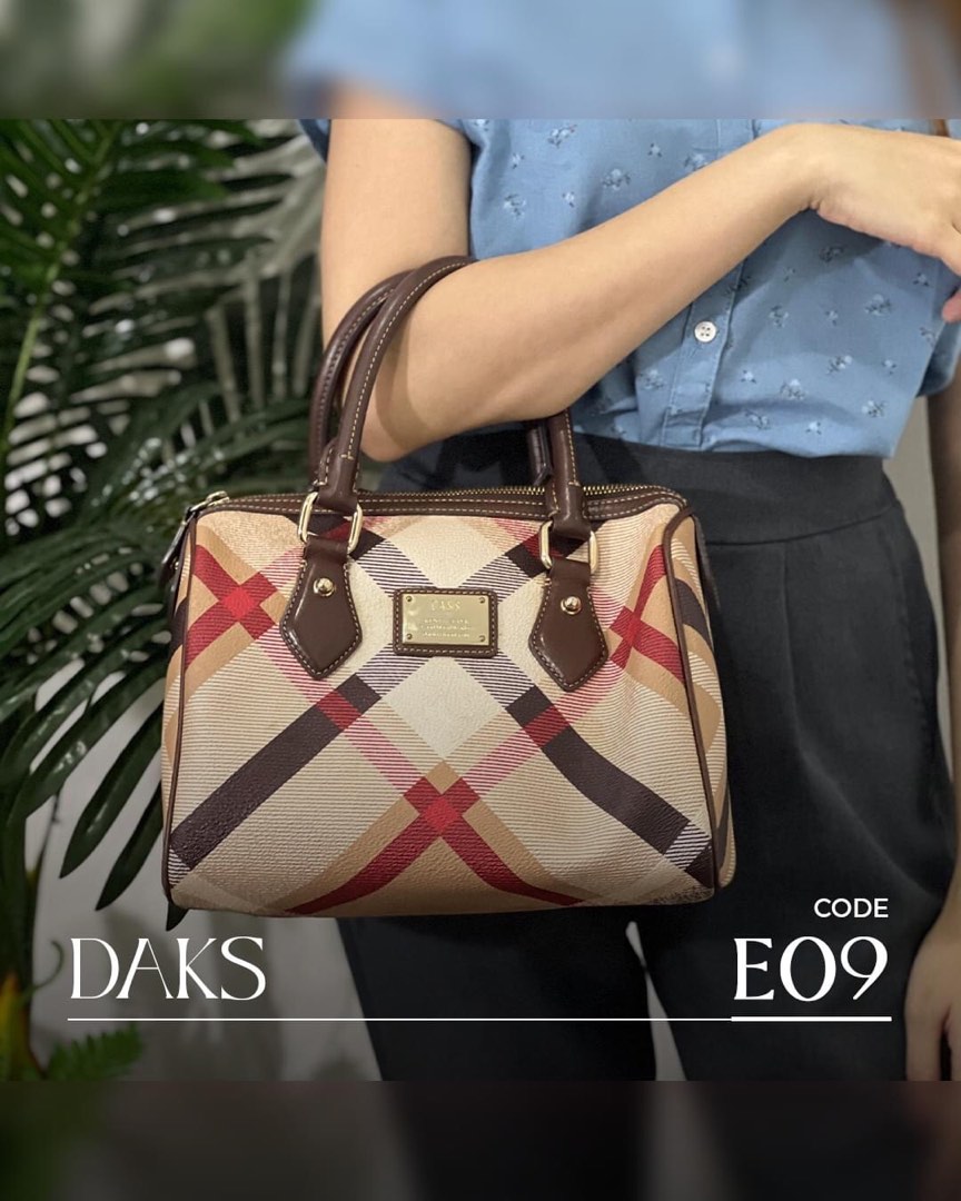 SALE ️Authentic Preloved Daks boston bag, Luxury, Bags & Wallets on ...