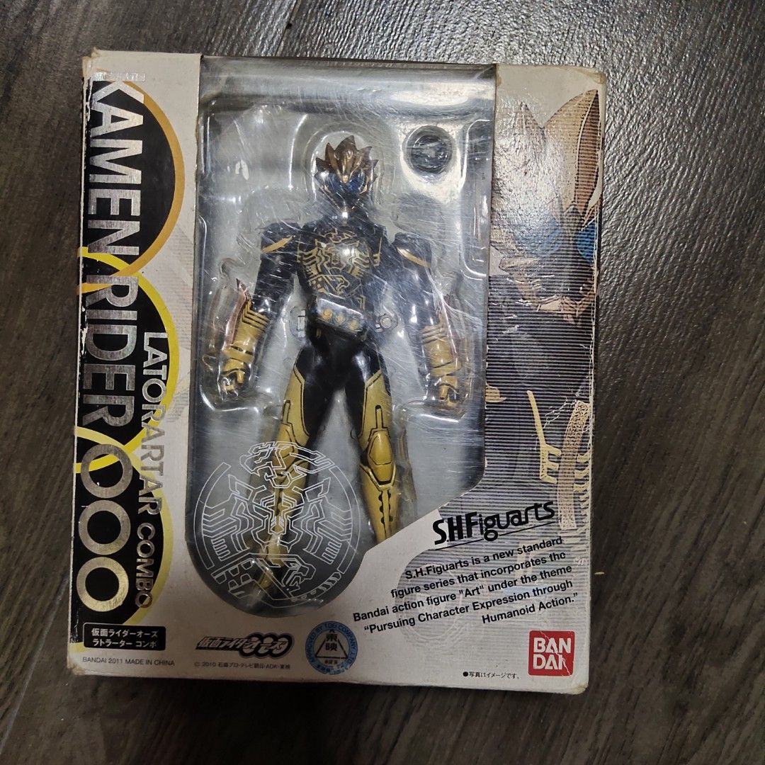 Authentic Shf Kamen Rider Latorata Combo, Hobbies & Toys, Toys & Games ...
