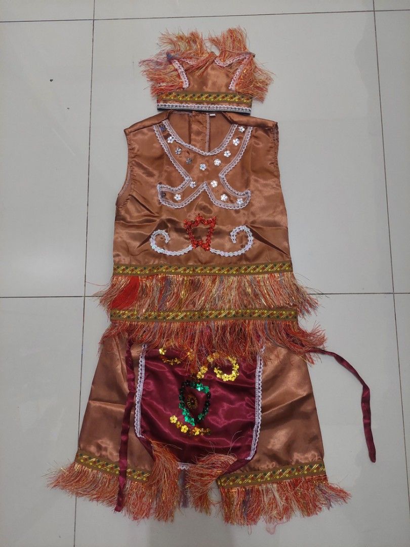Baju Adat Papua Anak Laki Komplit Set on Carousell Baju Adat Papua Anak Laki Komplit Set on Carousell