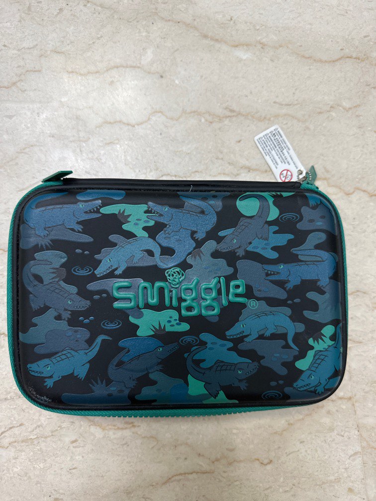 Brand new smiggle pencilcase, Hobbies & Toys, Stationery & Craft ...