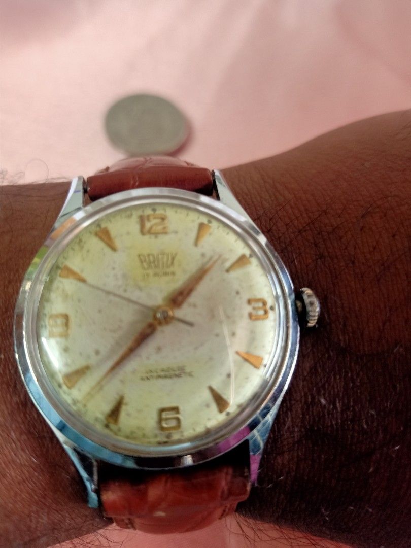 BRITIX Vintage Swiss, Men's Fashion, Watches & Accessories, Watches on ...