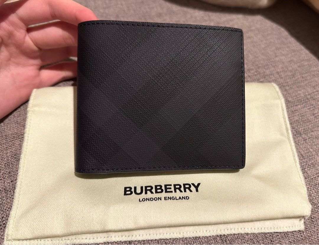 Burberry wallet men, Luxury, Bags & Wallets on Carousell