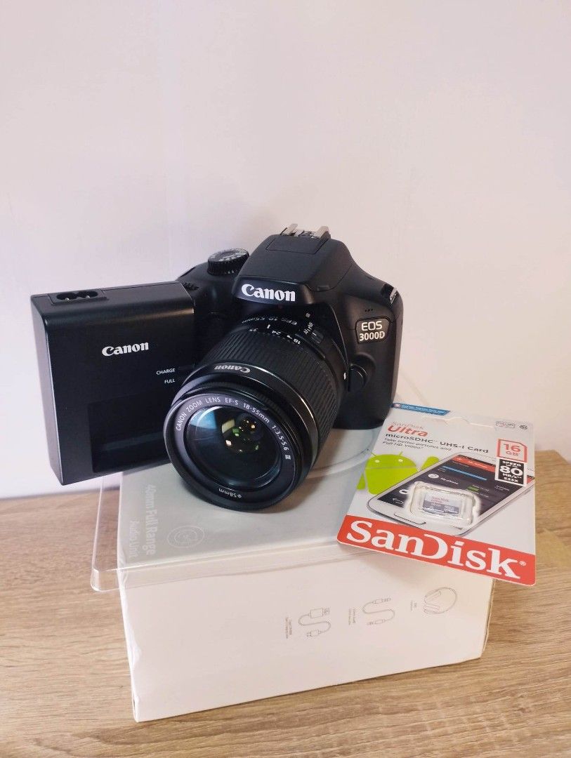Canon 3000D with 18-55mm Good as New, Photography, Cameras on Carousell