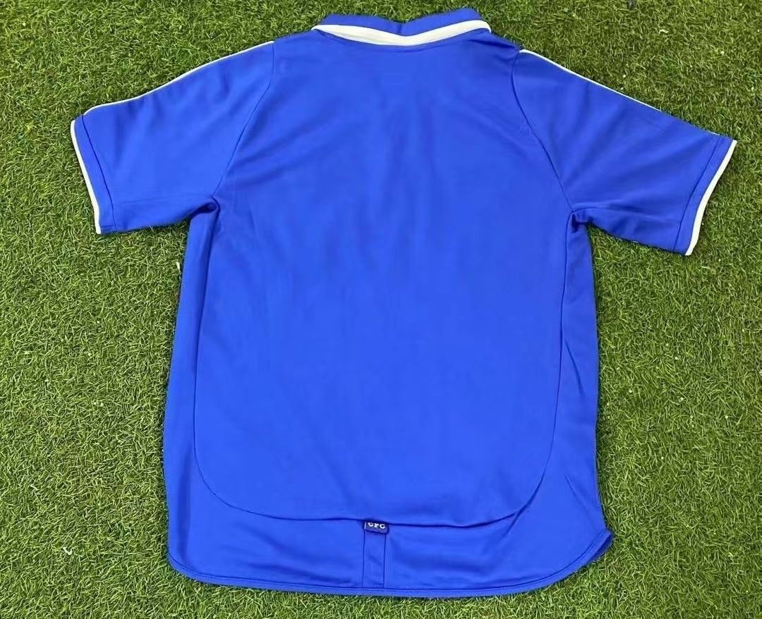 CHELSEA HOME 2001 RETRO, Sports Equipment, Other Sports Equipment and ...