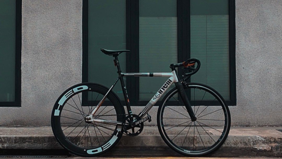 Cinelli parallax frameset size 52 , Sports Equipment, Bicycles & Parts ...