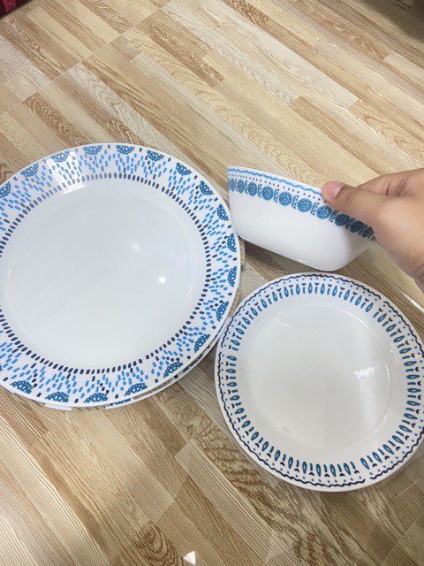 Corelle Azure 12 pcs set on Carousell