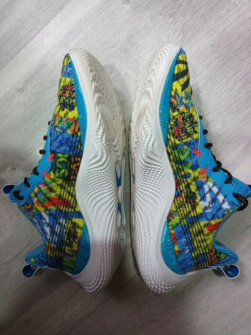 Curry flow 10, Men's Fashion, Footwear, Sneakers on Carousell